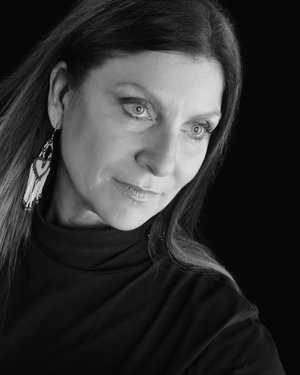 Dawn Schiller Wonderland